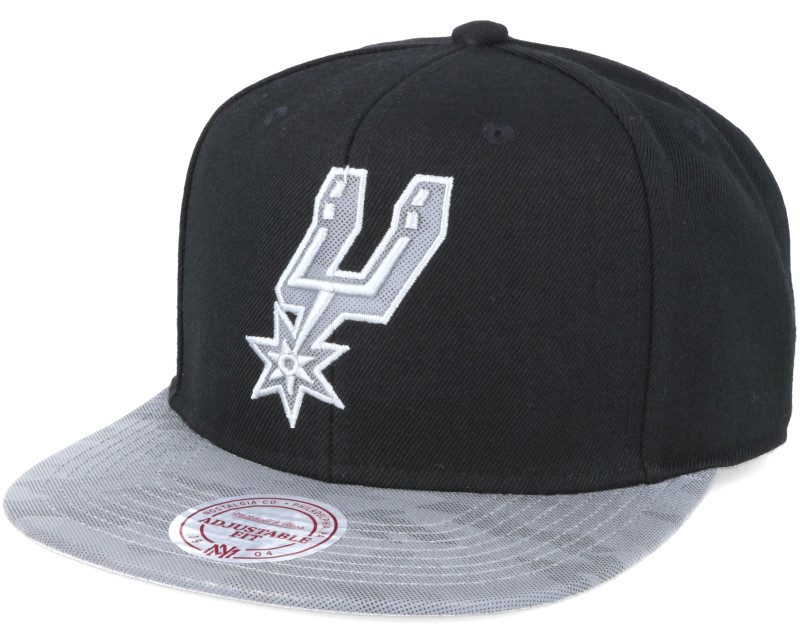 San Antonio Spurs Reflective Camo Snapback | Hatstoreworld.com