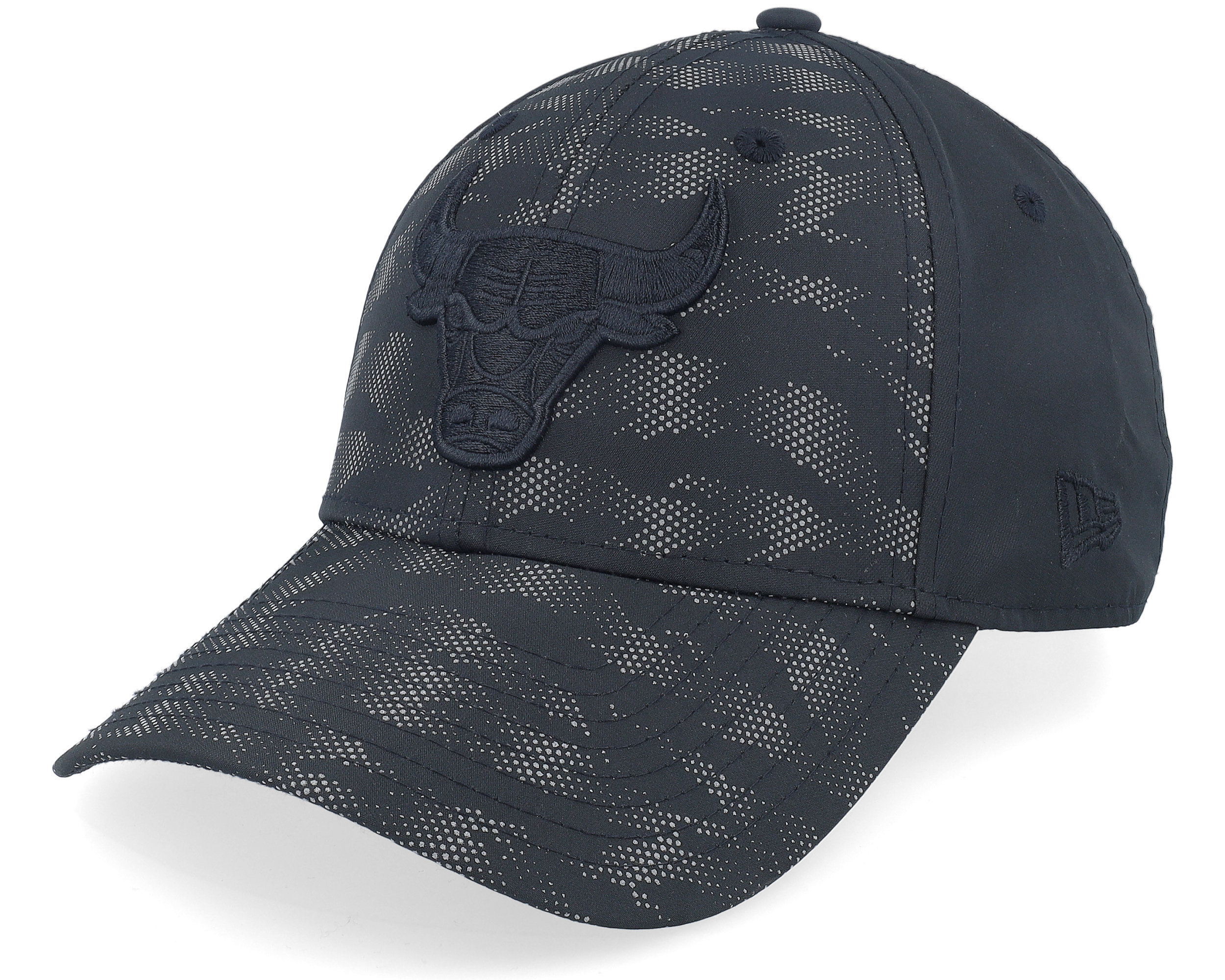 Chicago Bulls Reflective Pack 9FORTY Black Adjustable | Hatstoreworld.com