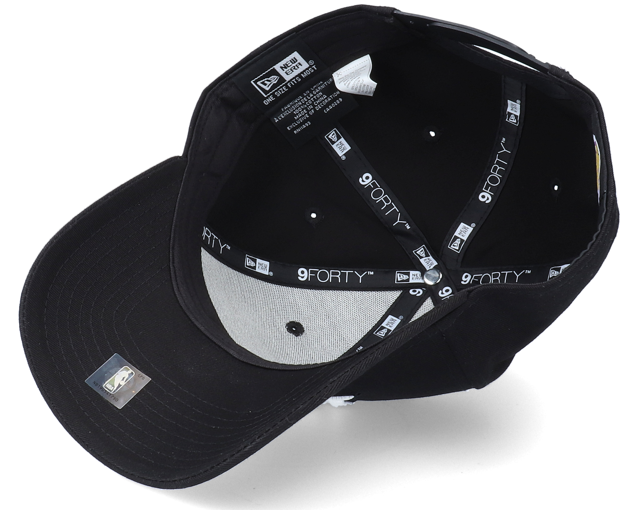 LA Lakers Black Base 9Forty Black Adjustable | Hatstoreworld.com