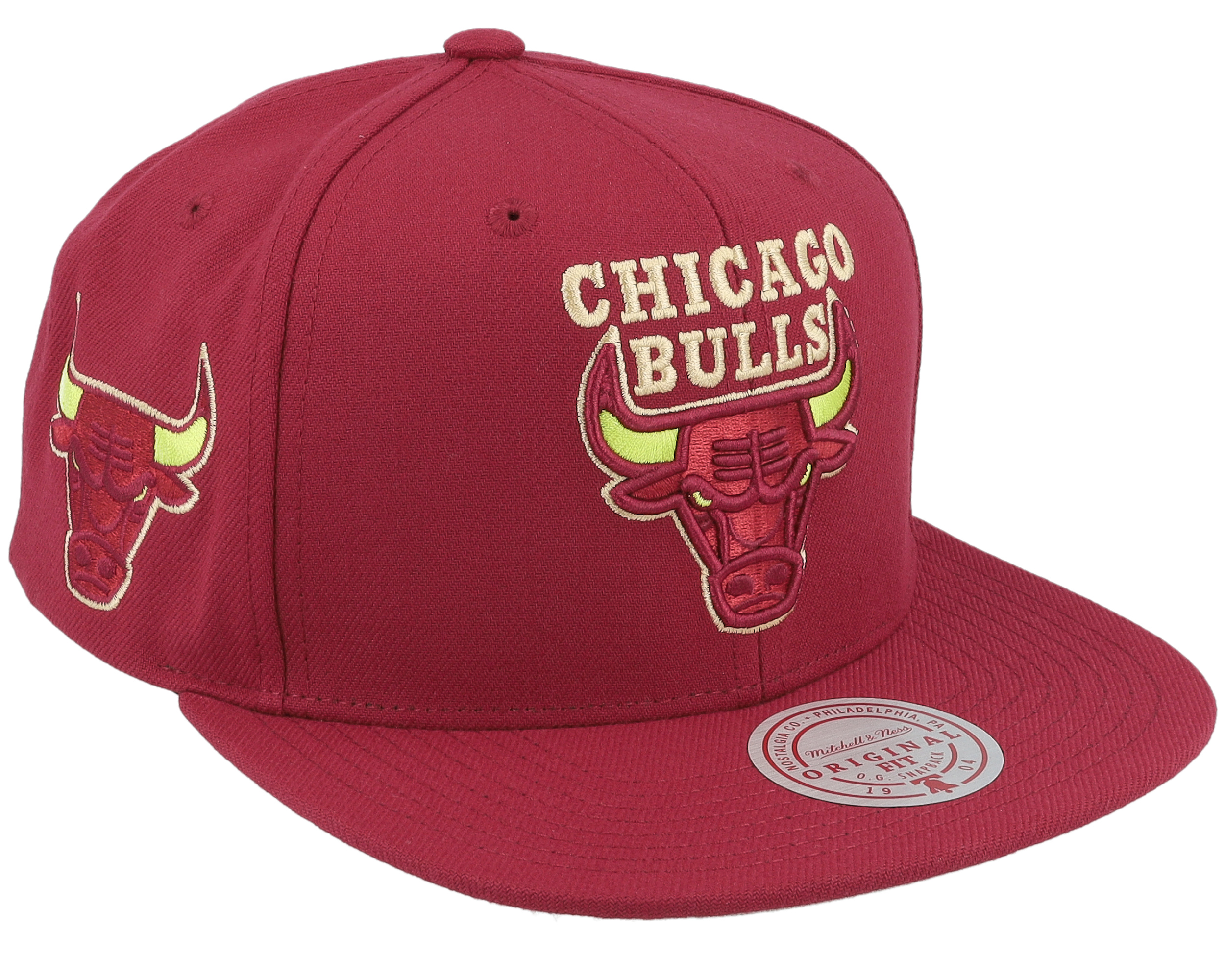 Chicago Bulls Merlot Shine Maroon Snapback | Hatstoreworld.com