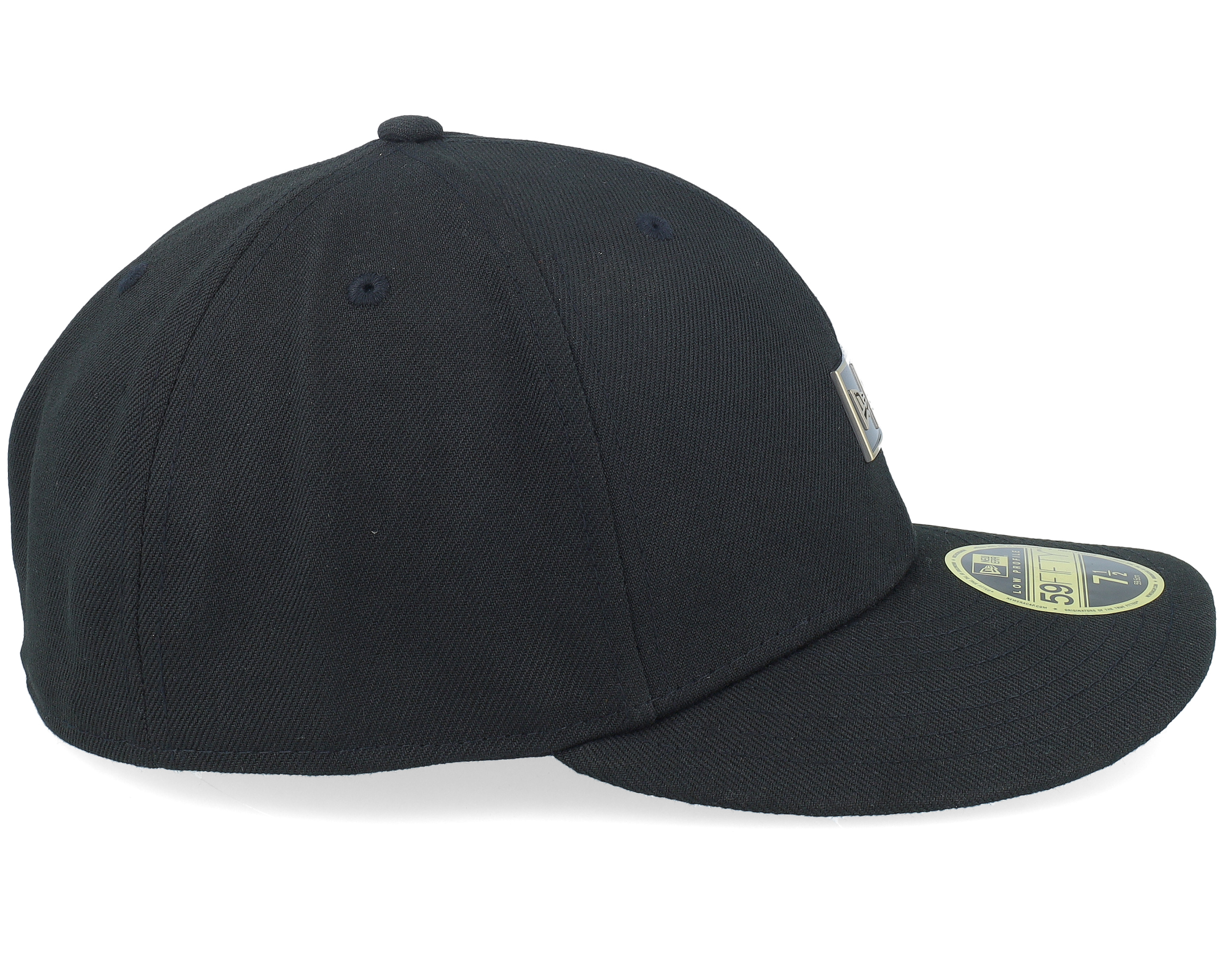 Metal Badge 59FIFTY Low Profile Fitted - New Era Cap | Hatstore.com