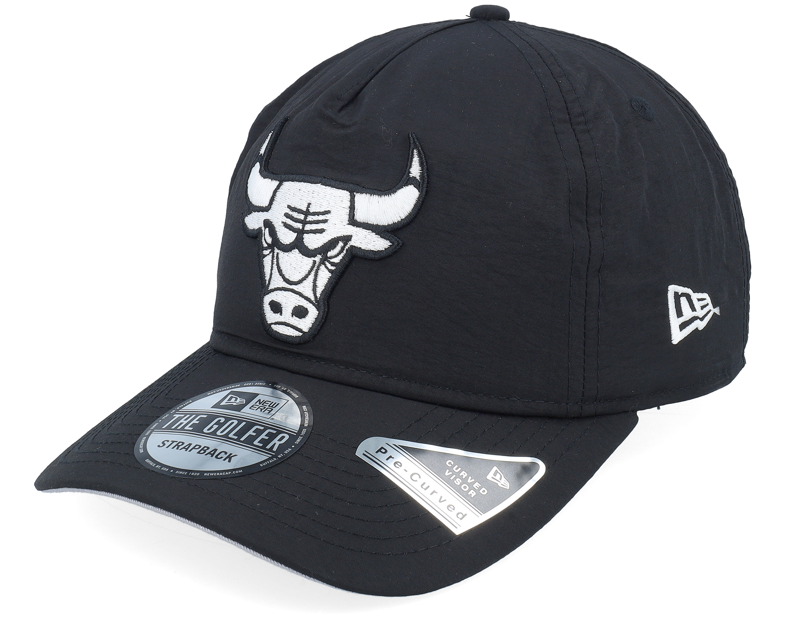 Chicago Bulls Everyday Nylon Black/White Dad Cap | Hatstoreworld.com