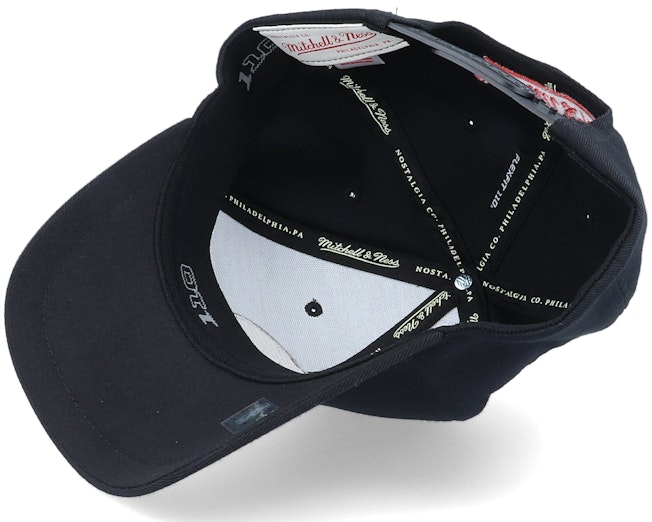 Toronto Raptors Siege Black 110 Adjustable - Mitchell & Ness caps ...