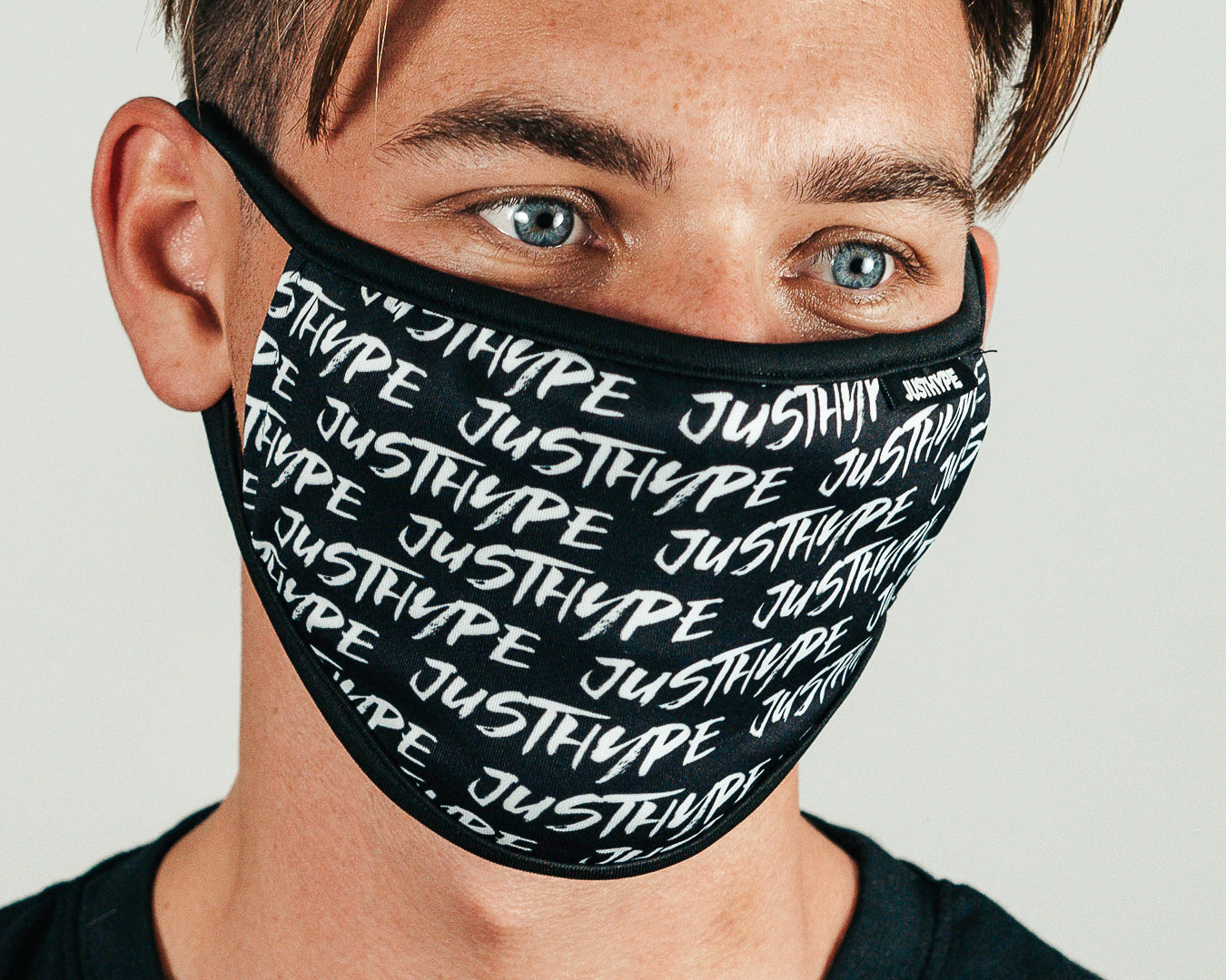 Wild Logo Black/White Face Mask | Hatstoreworld.com
