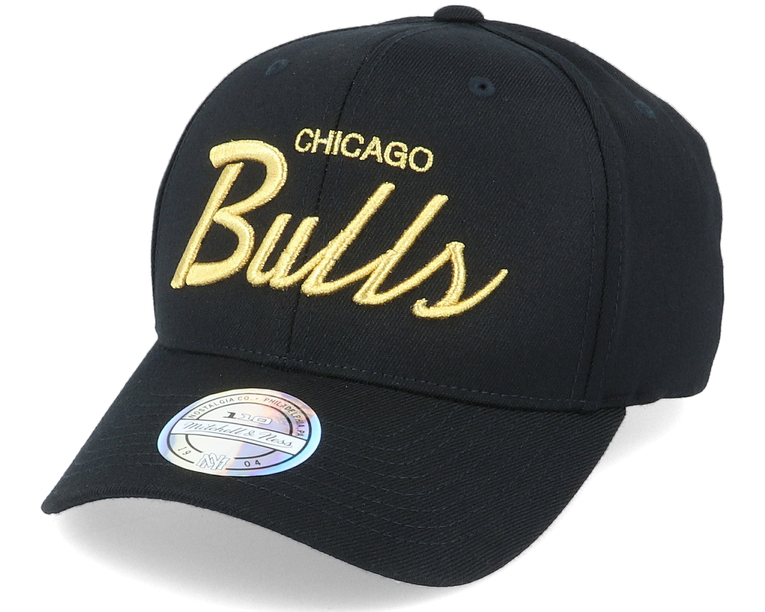 Hatstore Exclusive Chicago Bulls Script Black/Gold 110 - Mitchell ...