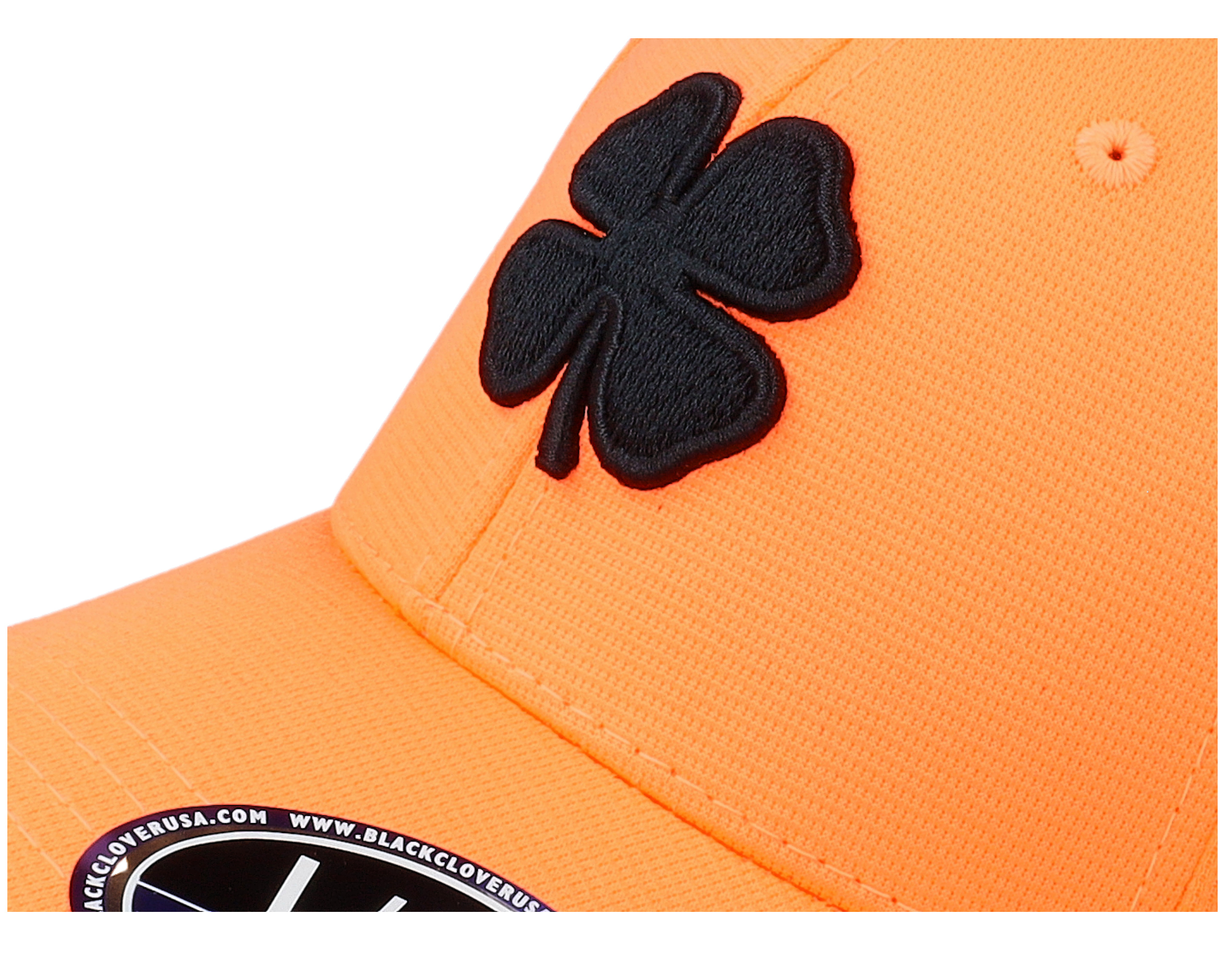 Spring Luck Mango/black Flexfit - Black Clover 棒球帽 | Hatstore.com