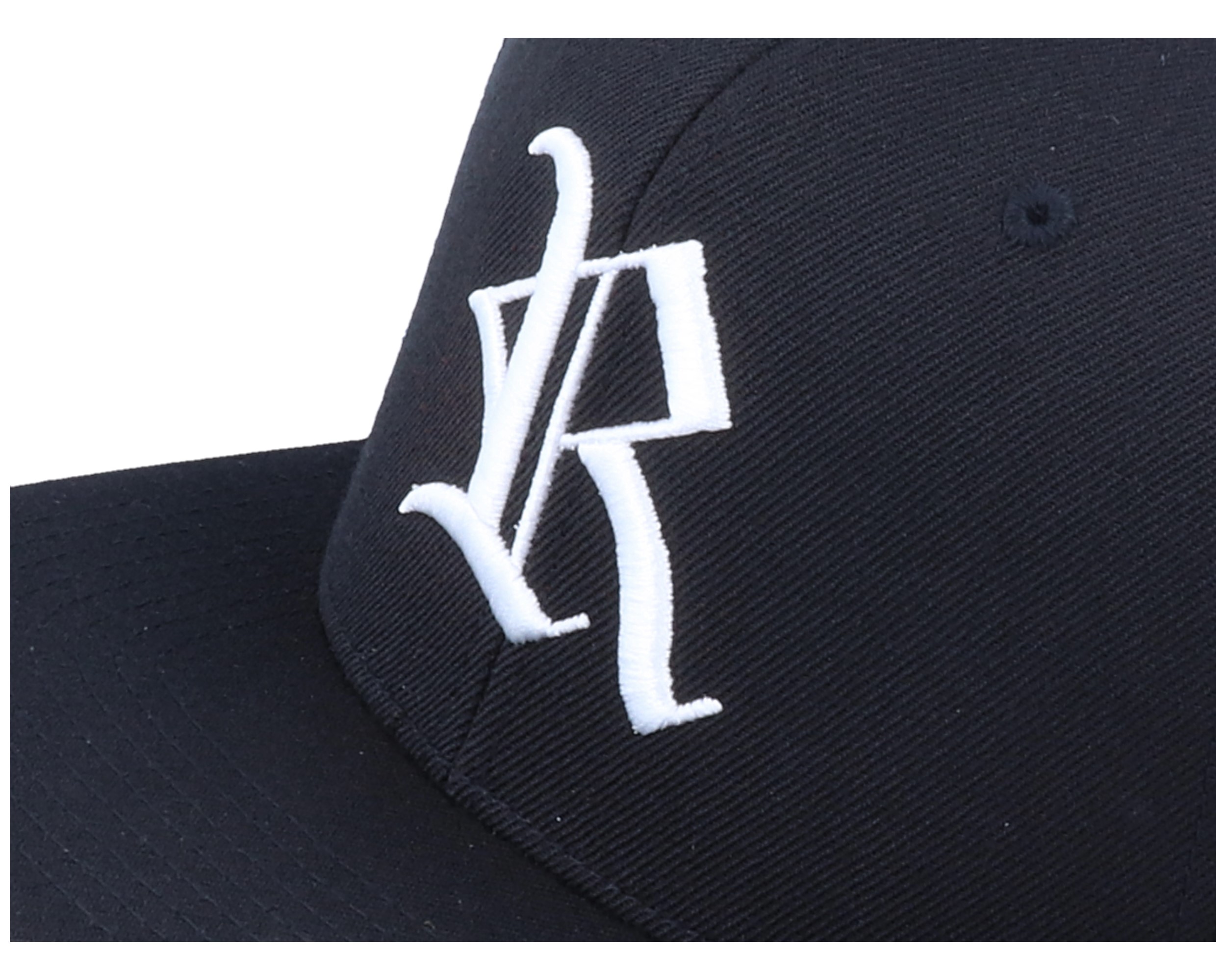 R Letter 3D Black Snapback - Iconic cap | Hatstoreworld.com